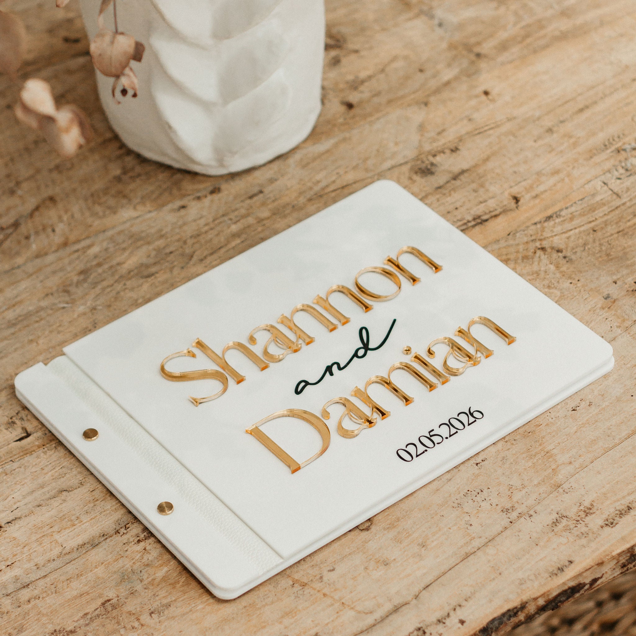 Acrylic guest book – Laser Tales